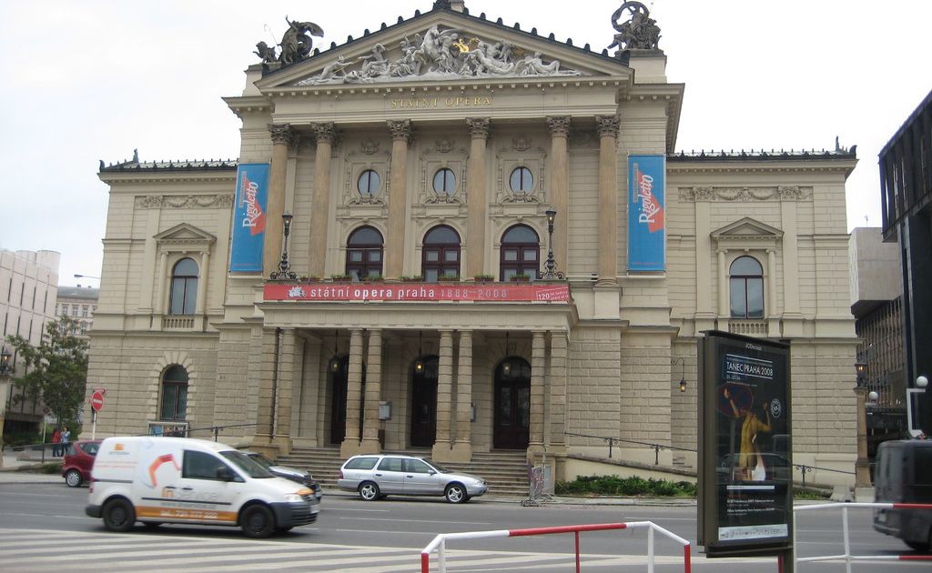 Otevření Státní opery v Praze bude doprovázet videomapping ...